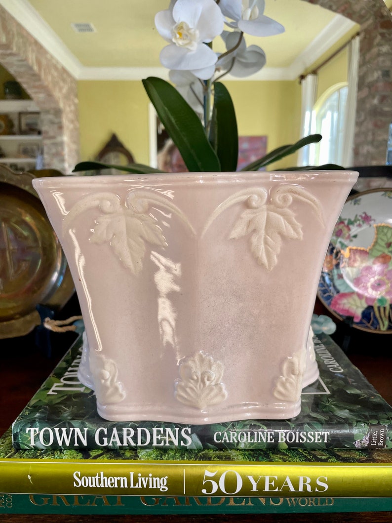 Vintage Pink Cache Pot Jardiniere Planter With Relief Work Molding in a ...