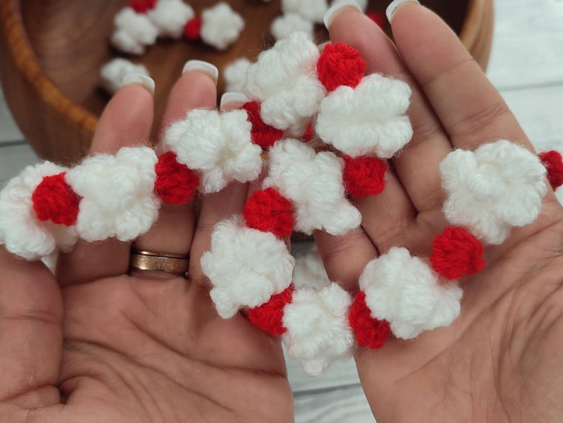 Christmas Berry & Popcorn Garland Crochet Pattern DIY - Etsy