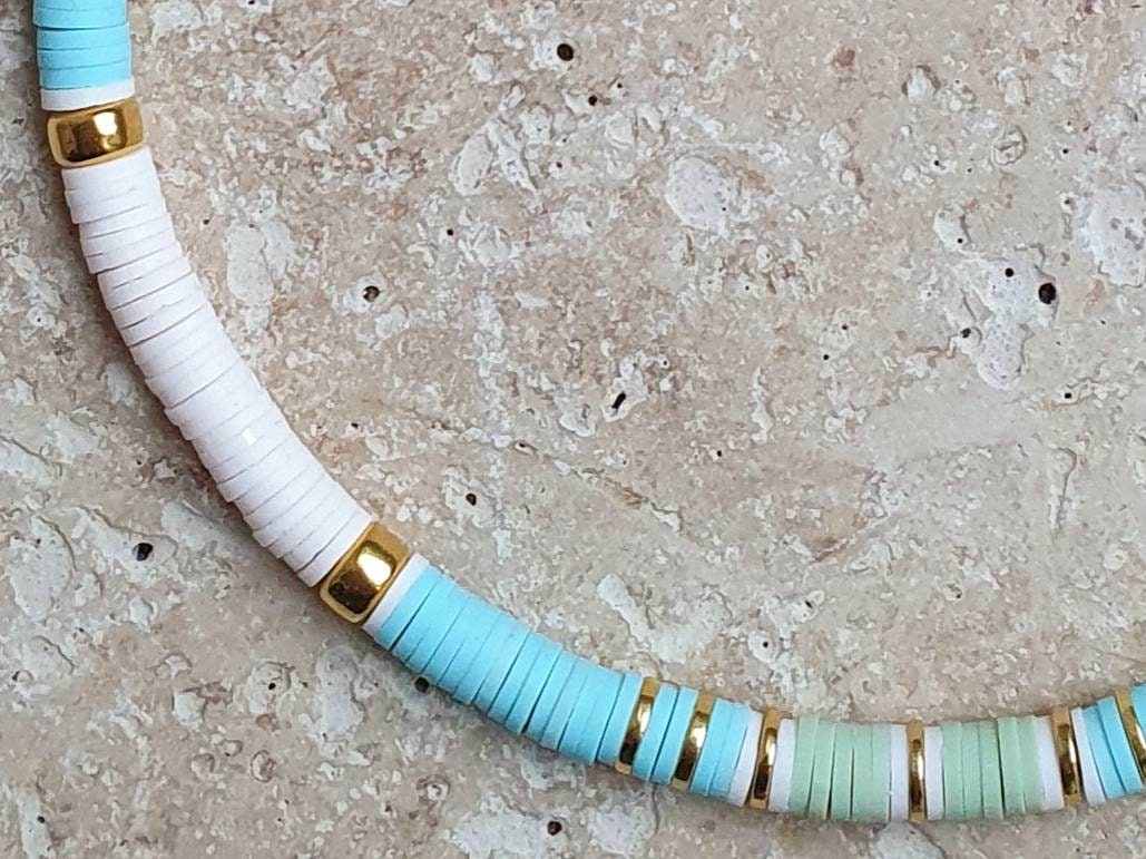 Collier heishi de surfeur blanc, turquoise et vert amande. Collier de ...