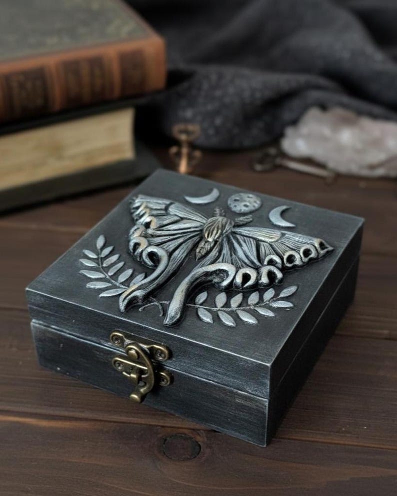Luna Moth Witches Box - Etsy