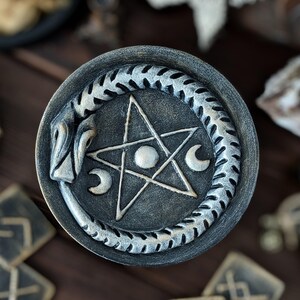 Ouroboros Pentagram Altar Pentacle Plate - Etsy