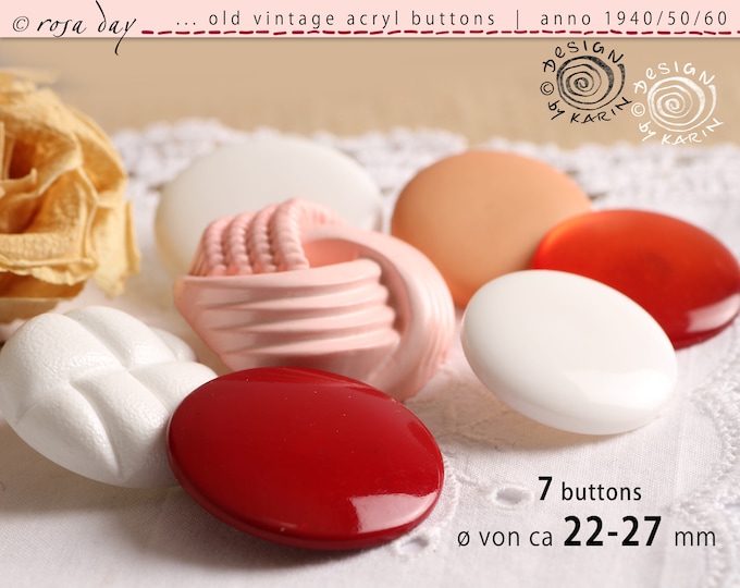 7 Old Large Vintage Buttons From 1960/70 - Light Plastic - Various ...