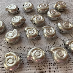 32 Shell Molds, Vintage Shell Cookies Maker, Soviet Metal Cookie Press ...