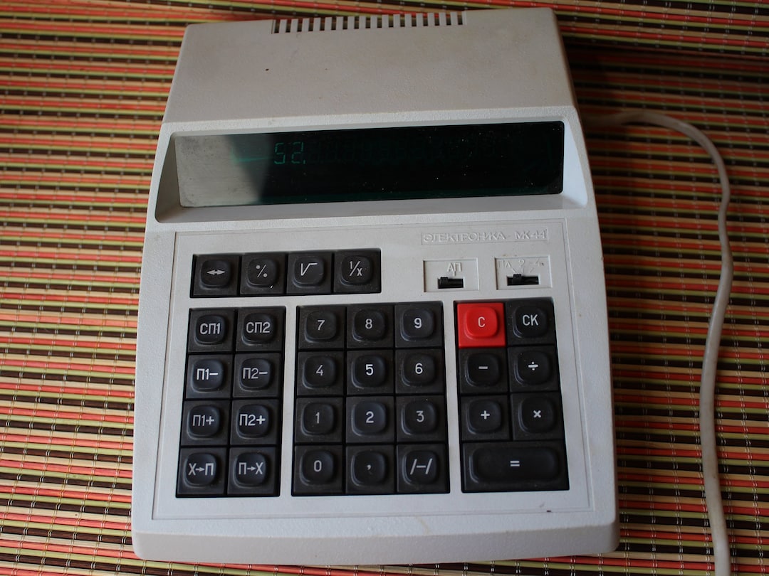 Vintage Plastic Calculator, Retro Calculator Statistical Economic ...