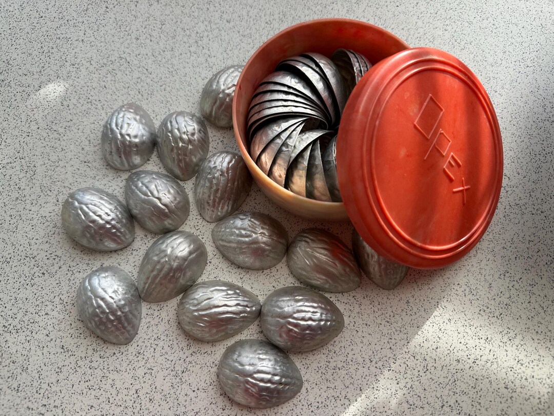 40 Nut Molds, Vintage Nut Cookies Maker, Soviet Metal Cookie Press ...