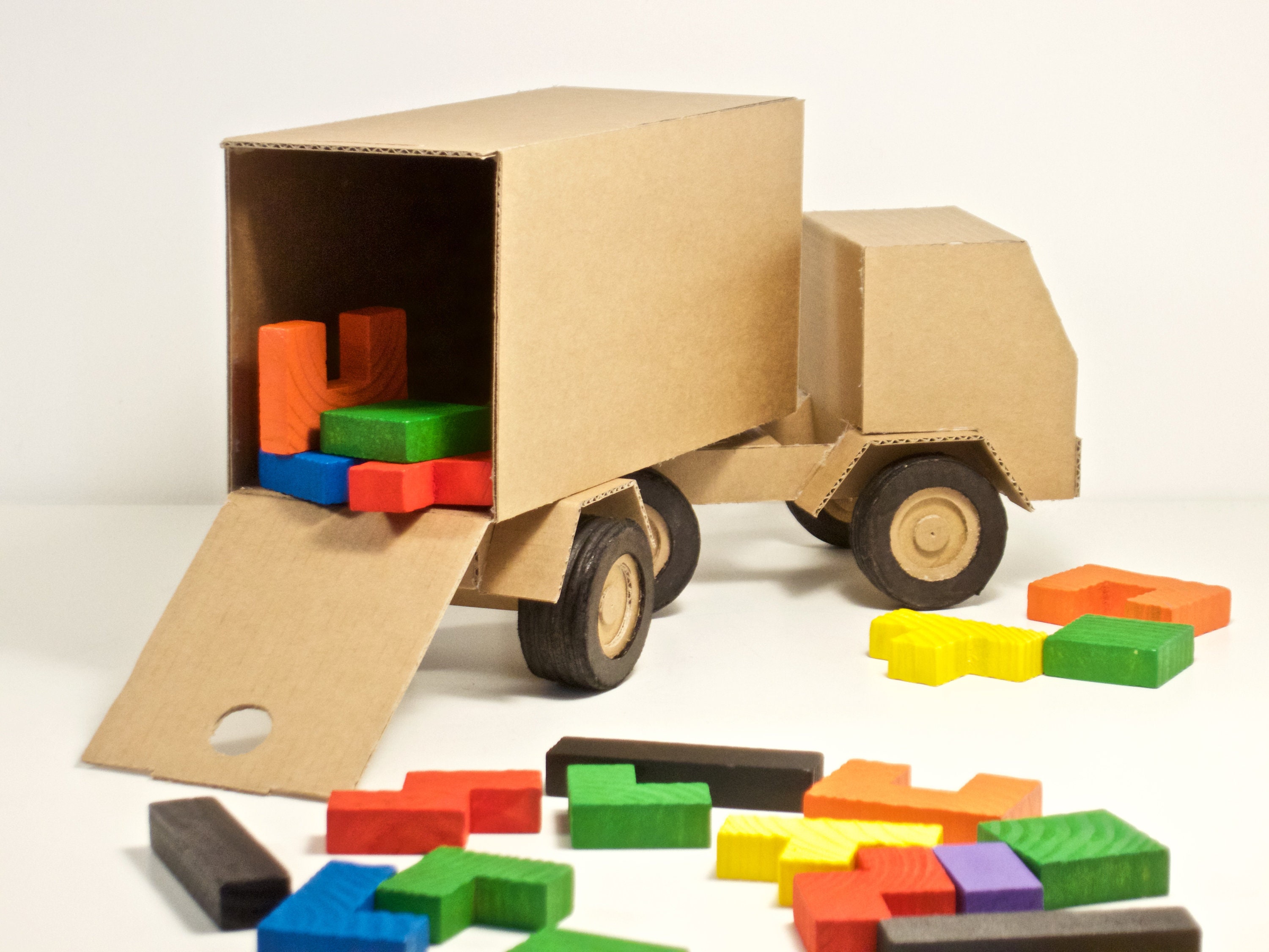 Semi Trailer Truck - Cardboard DIY Toy Truck - Plans - Etsy