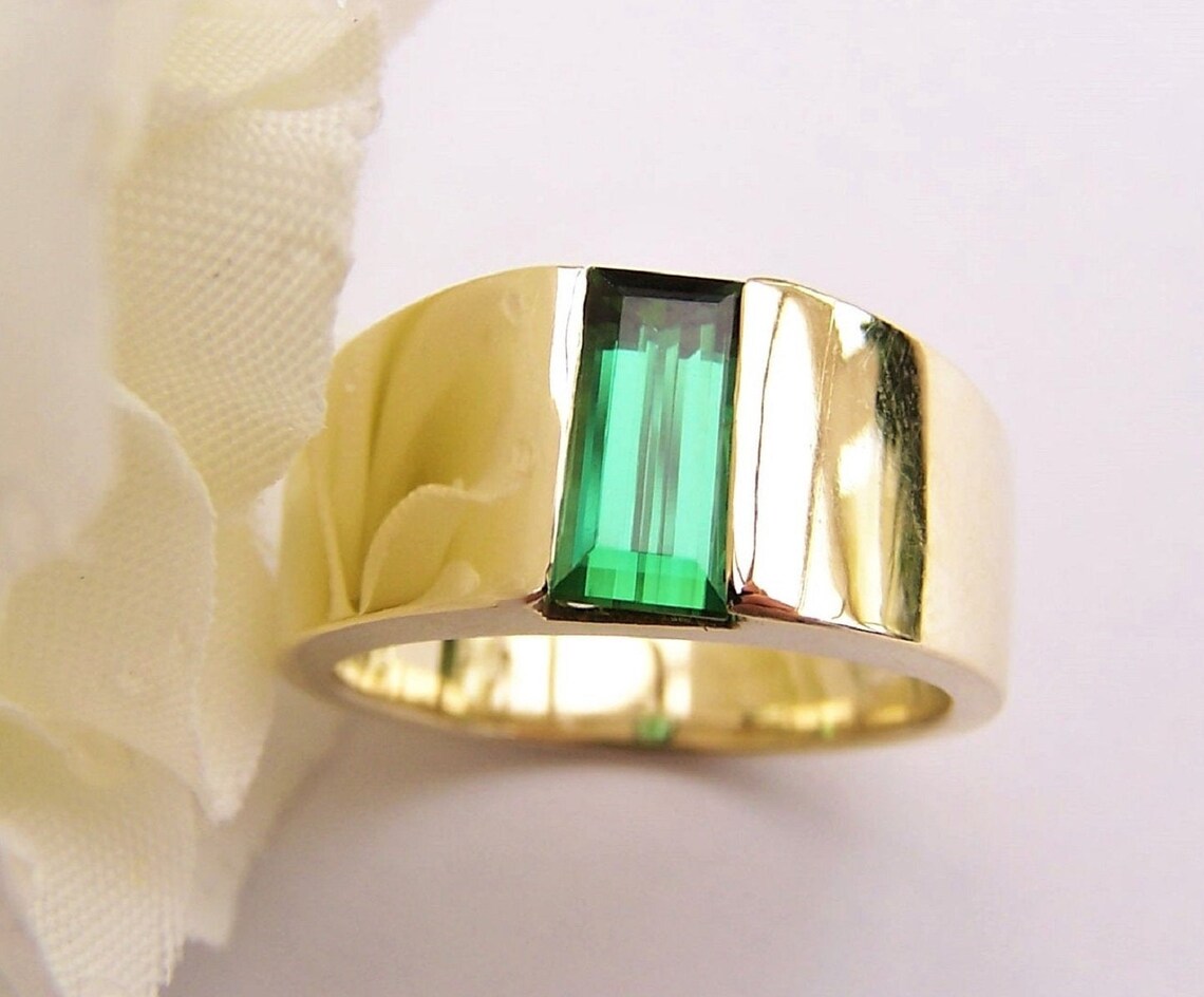 Grüner Turmalin Ring aus 585 Gold Größe 58 18 3/4 Baguette | Etsy Grüner Turmalin Ring aus 585 Gold Größe 58 18 3/4 Baguette | Etsy