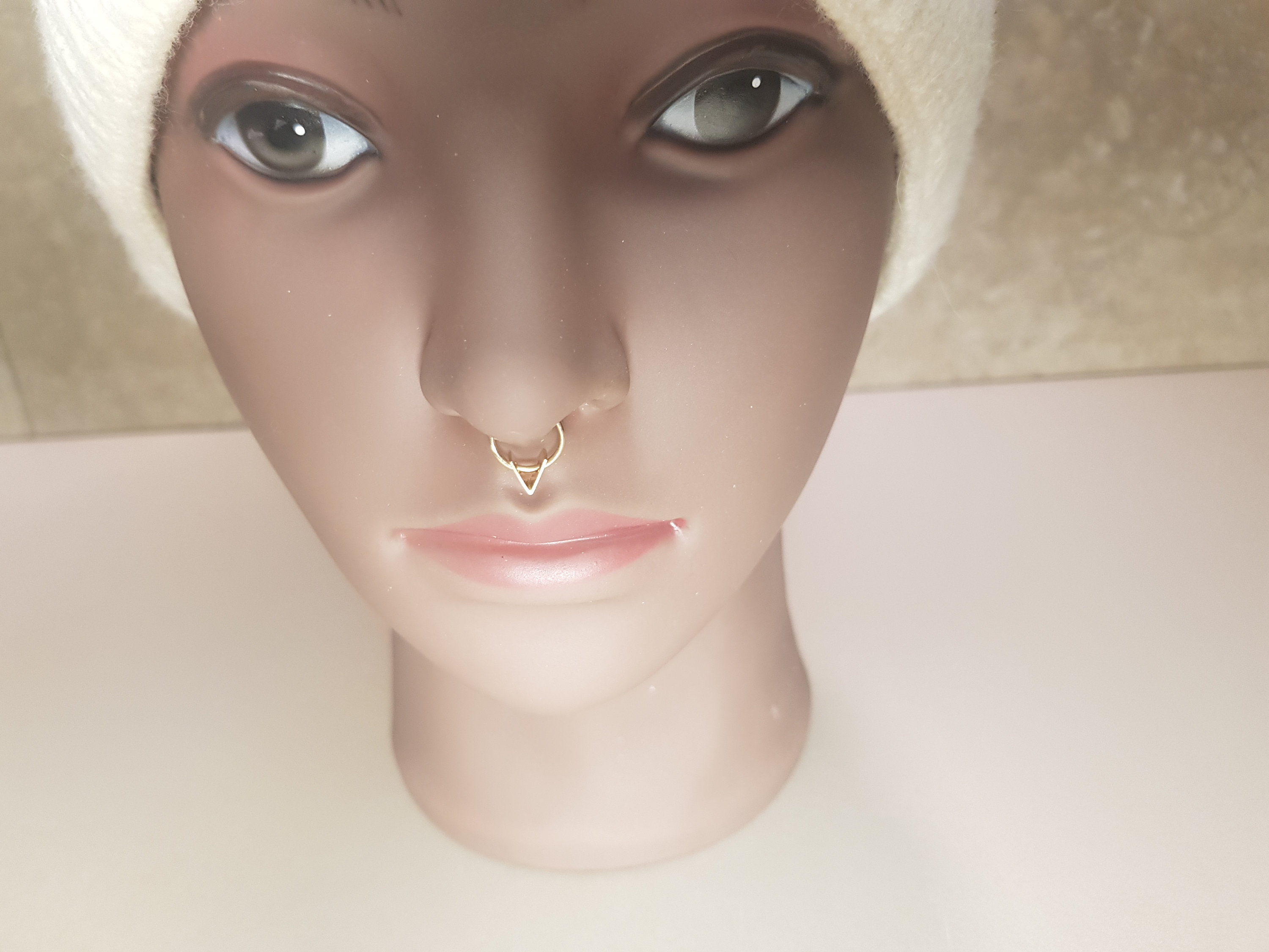 V SEPTUM RING 18k Gold Nose Ring Dazzle Your Friends With - Etsy