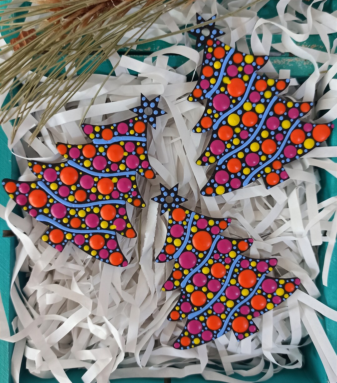 Set of 3 Christmas Ornaments in Shape of Tree, Handpainted Wooden Decor ...