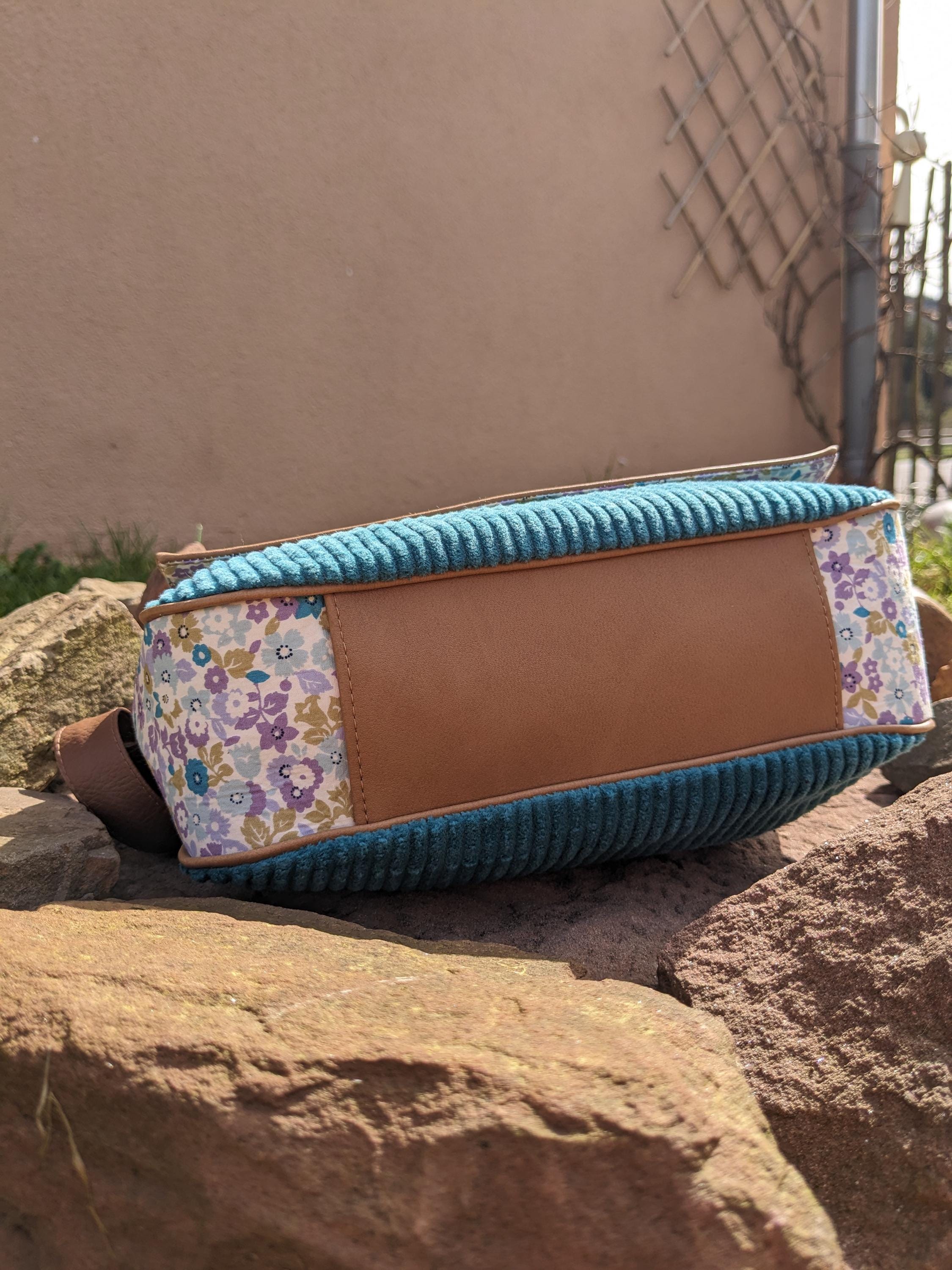 PDF Sewing Pattern Handbag / Bag With Many Compartments, Pocket Flap ...