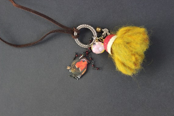 Chain Robins Silk Cocoon Felt Bird Red Glass Pearl Handmade - Etsy