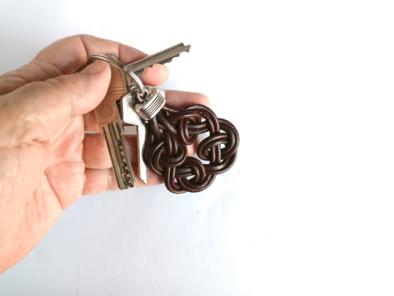 Fatherhood Knot Keychain, Leather Keychain for Fathers, Celtic Father ...