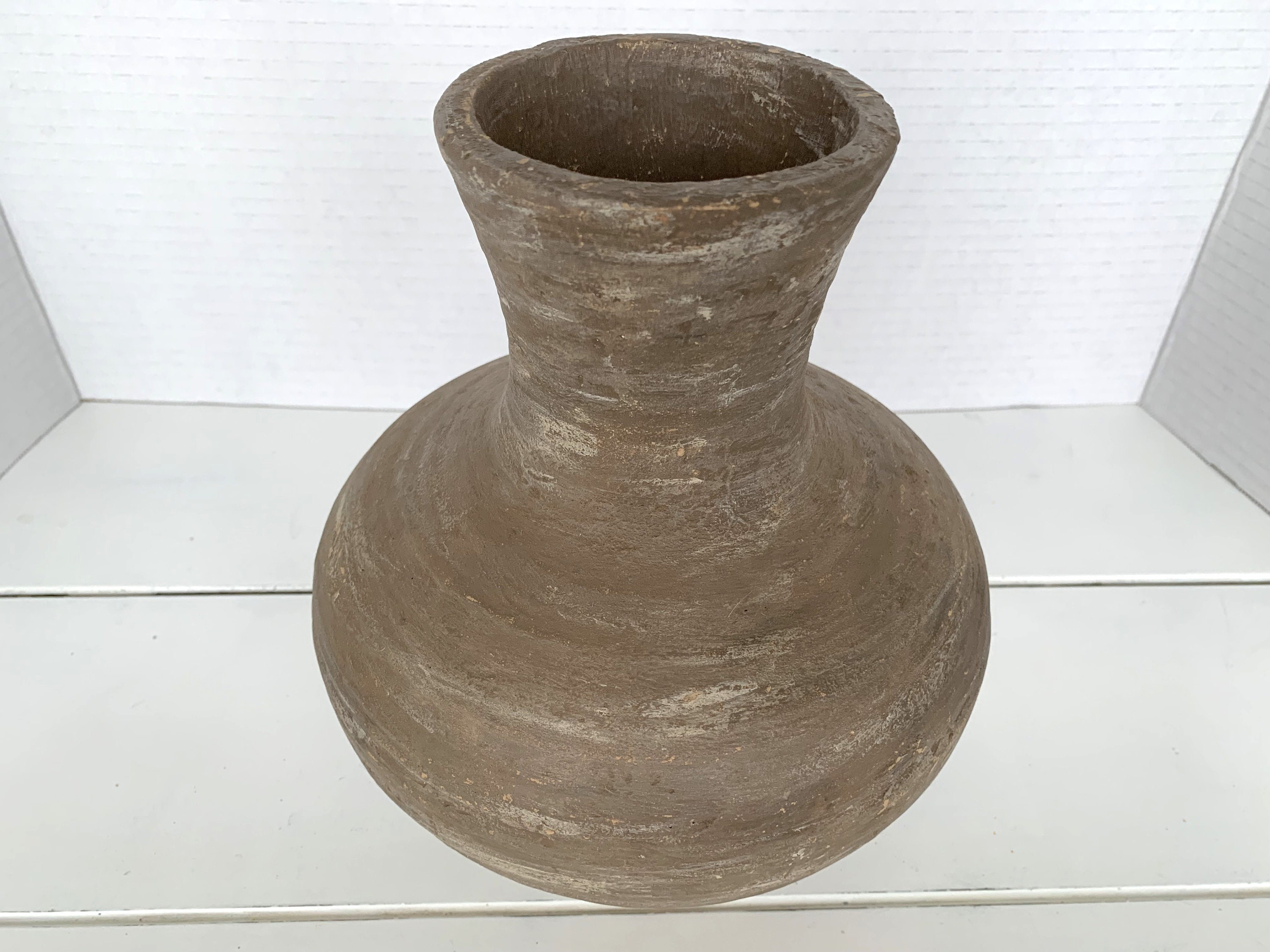 Artisan Designed Beige Clay Vase/clay Flower Vase/beige Flower Vase ...