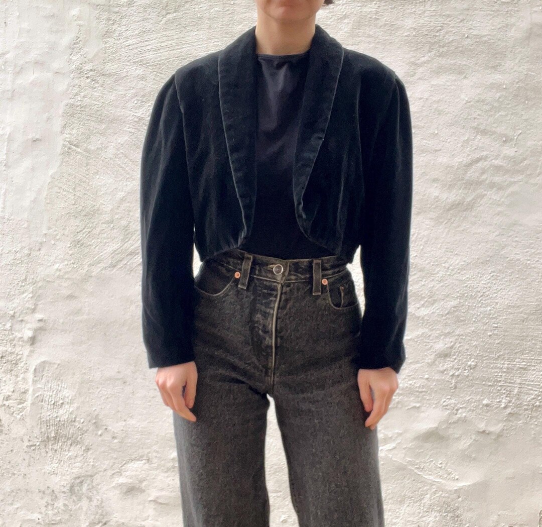 1980s Velvet Crop Jacket // New Romantics Cropped Black Velvet Blazer ...