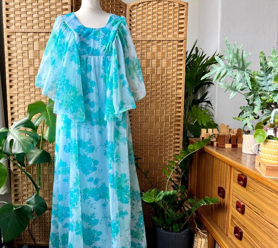 1960s chiffon maxi S 10 // iconic regency inspired bl… - Gem