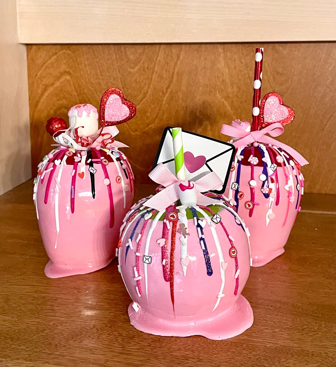 Fake Candy Apples for Valentines Day Decor, Tiered Tray Faux Apple With ...