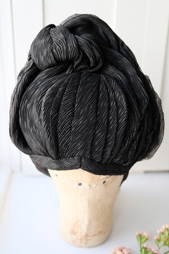 Antique Victorian Crepe Silk Black Mourning Bonnet Ha… - Gem