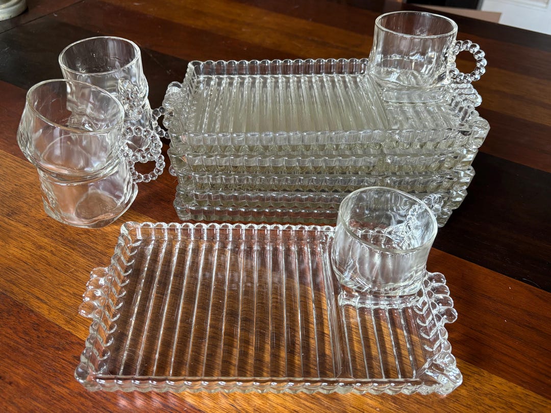 Boopsie Hazel Atlas - Sip, Snack, and Smoke Tray and Cup Set. - Etsy