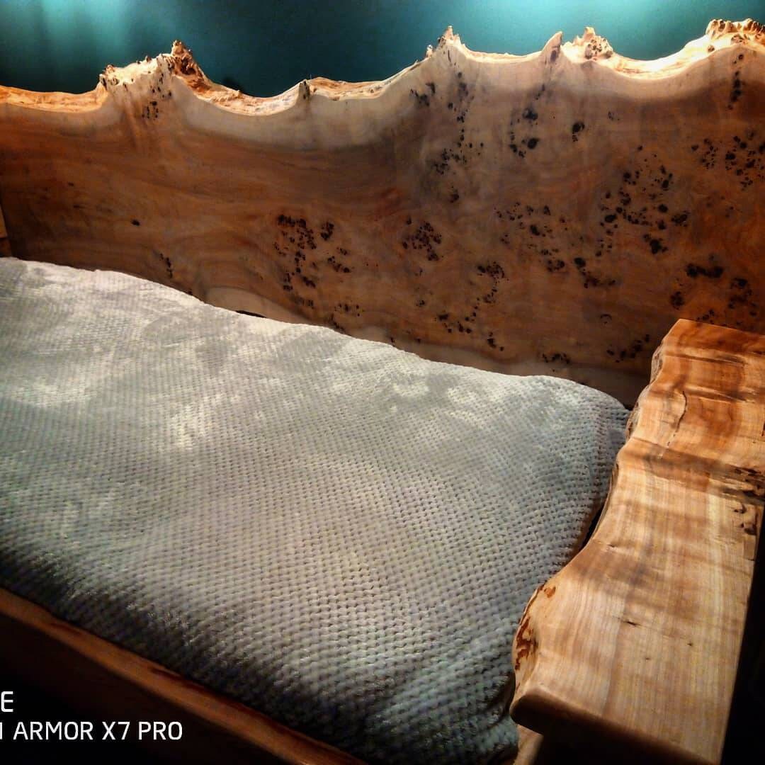 Daybed Single Rustic Bed With Large Live-edge Backboard, Armrest and ...