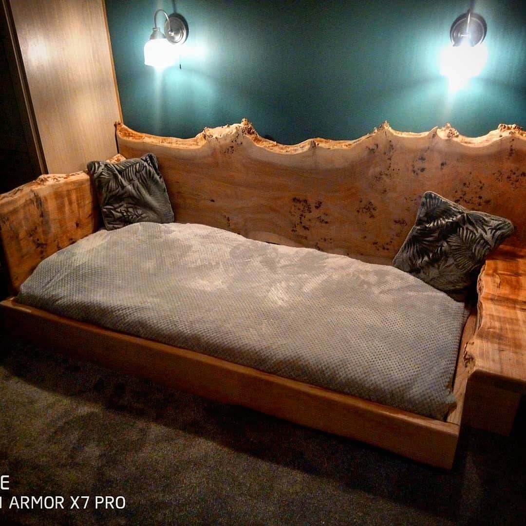 Daybed Single Rustic Bed With Large Live-edge Backboard, Armrest and ...