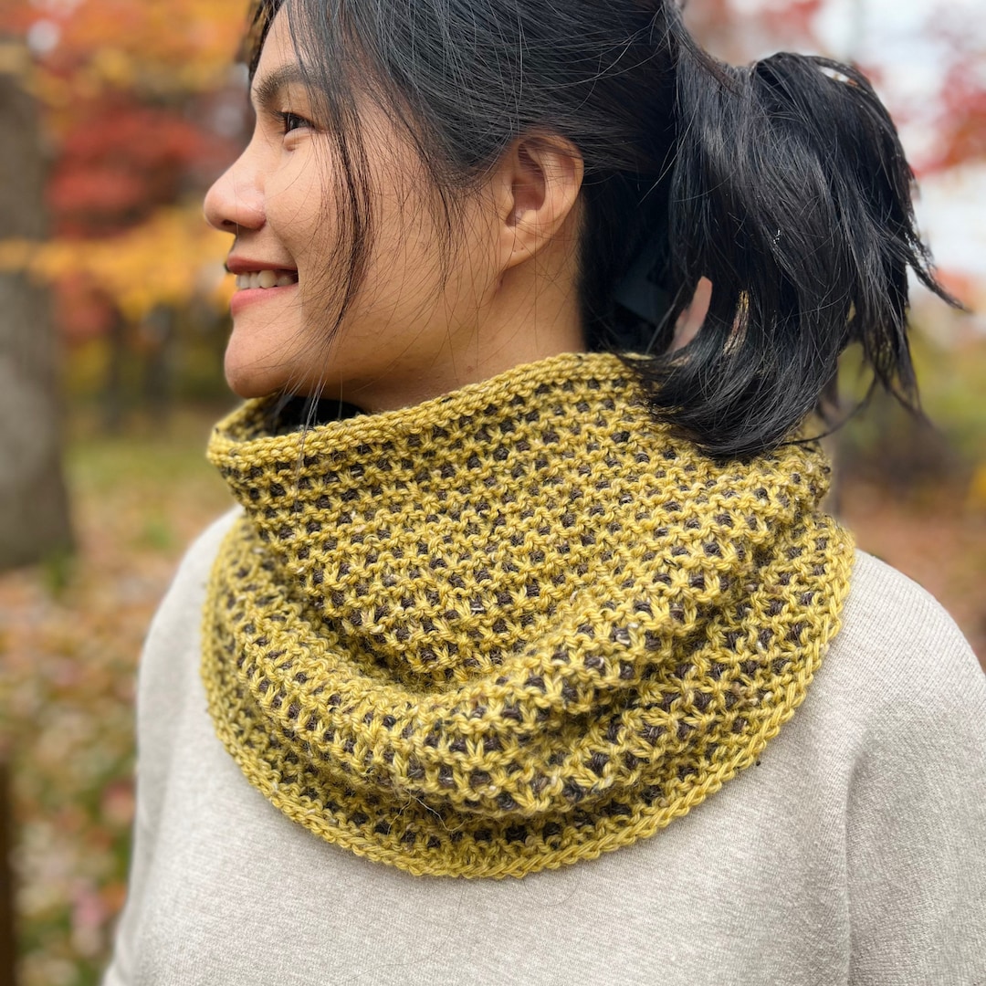 Easy Knitted Cowl Pattern PDF Format and Full Video Tutorial - Etsy