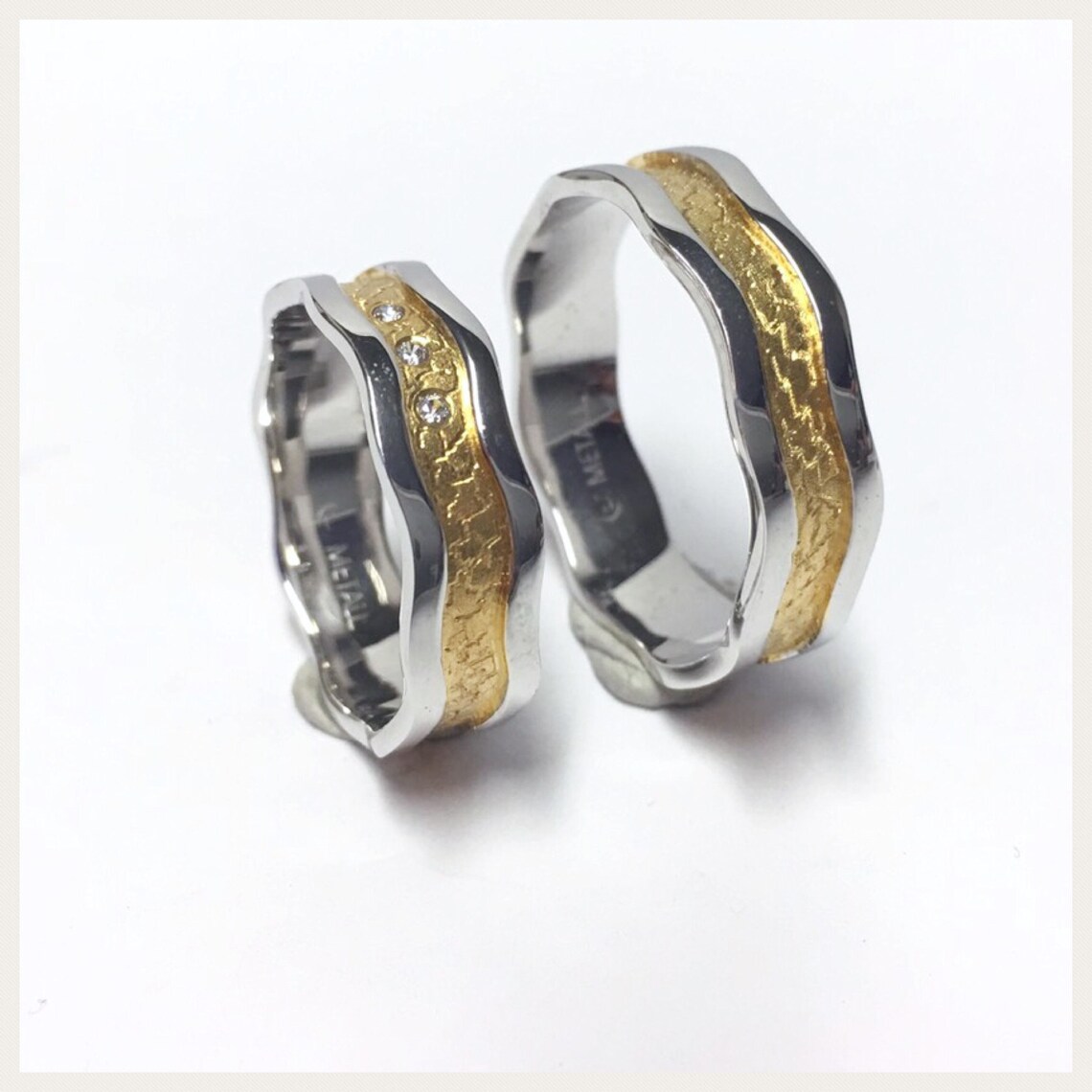 Wedding Rings in 333/ Gold Bicolor With Diamonds in DR - Etsy UK