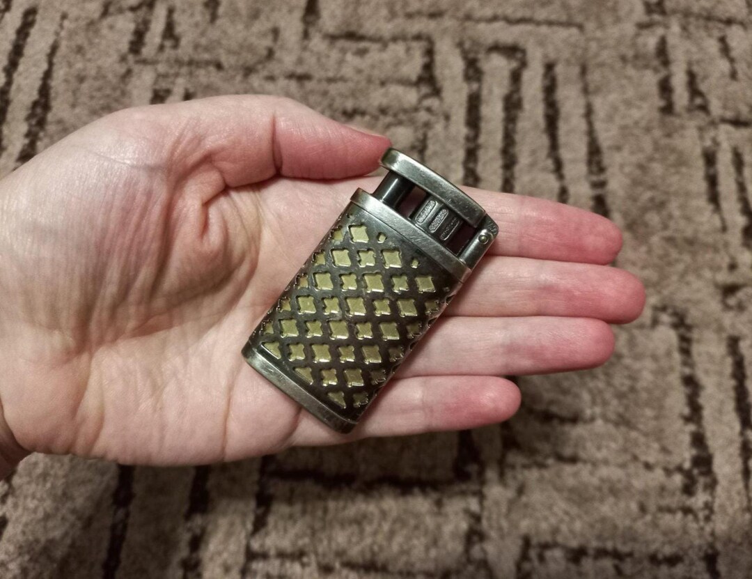 Vintage Gas Lighter: Working Metal Lighter, Collectible Gift - Etsy
