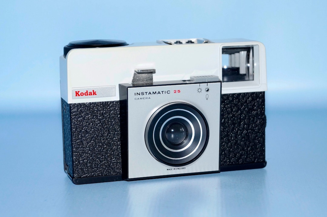 Vintage Kodak Instamatic 25 Camera - 1980s Film Camera - Etsy
