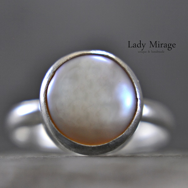 Modern Pearl Ring - Etsy