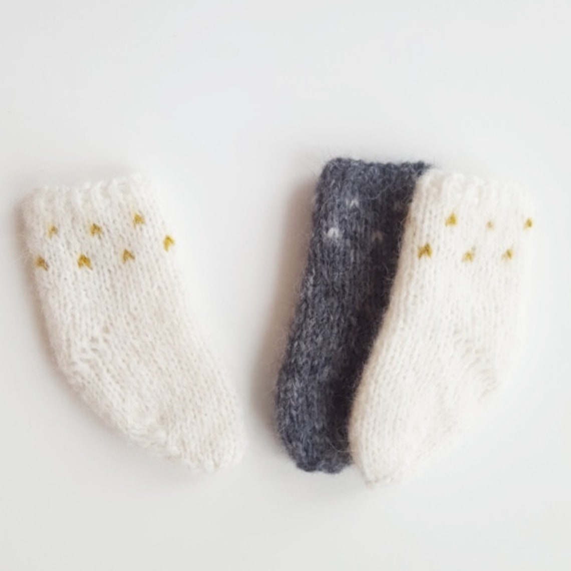 Knitting Tutorial: Sweet Baby Socks - Etsy