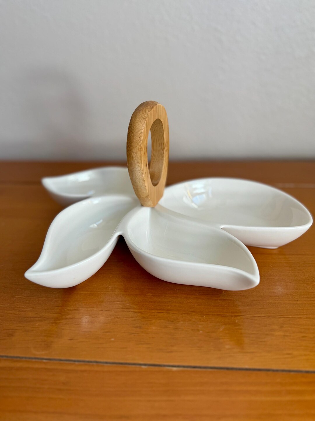 Brandani Porcellana Italy Octupus-white-porcelain-bamboo-hors-d-oeuvre ...