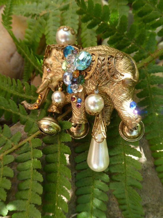 Brooch, elephant, vintage - Gem