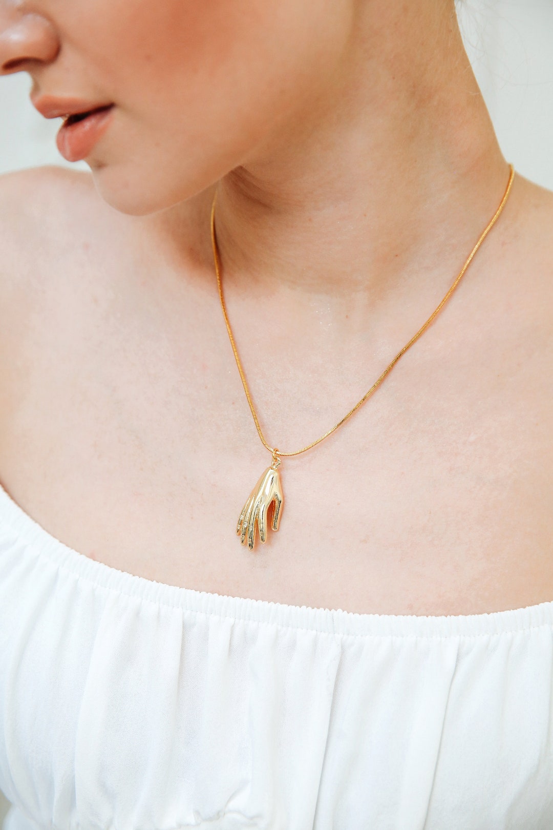 Gold Hand Necklace Hands Holding Necklace Hand Jewelry - Etsy