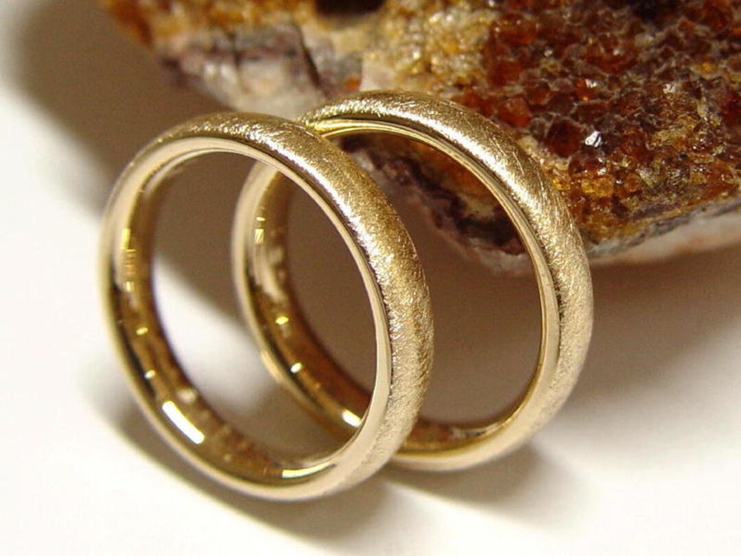 Wedding Rings / Partner Rings in Gold - Etsy Australia