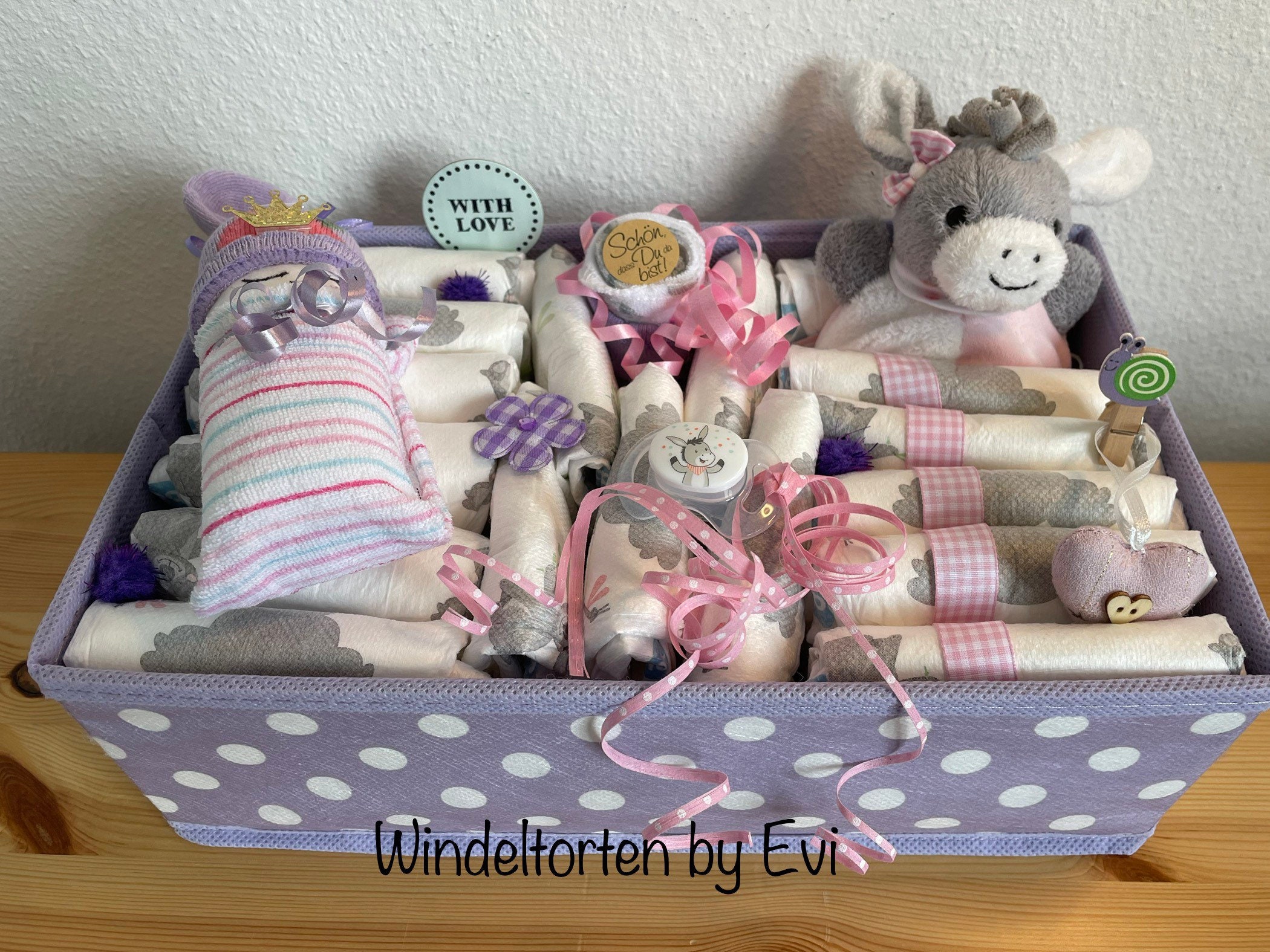 Windeltorte Esel für Mädchen Windelbaby im Korb Eselchen - Etsy.de