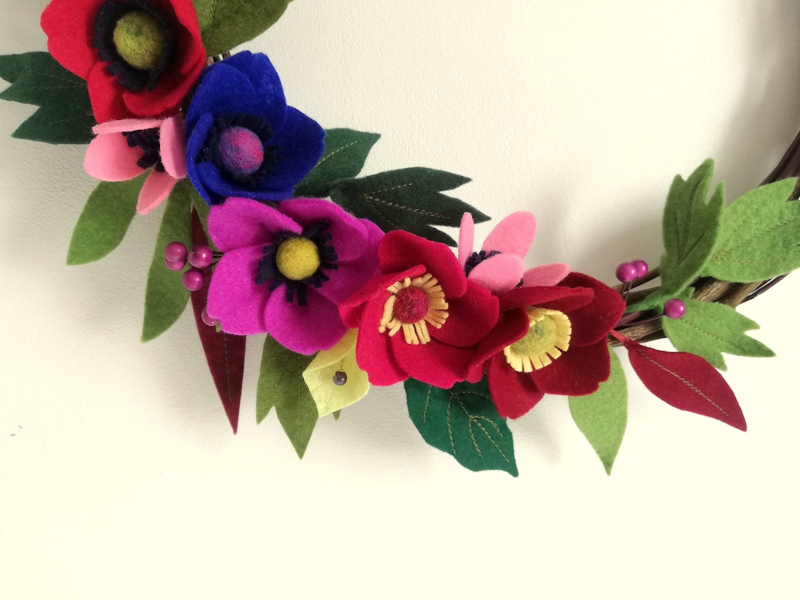 Colorful Felt Flower wreath Purple wreath Modern felt wreath | Etsy