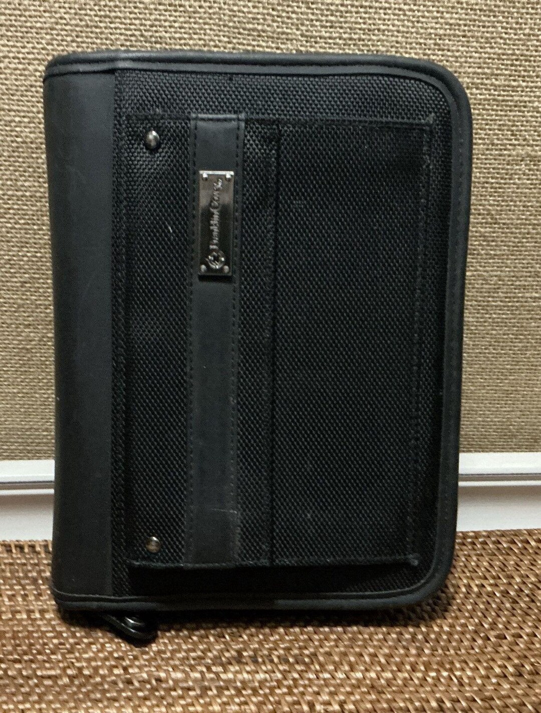 Franklin Covey Black Pebbled Nylon Binder Friday Compact Holds Pages 8. ...