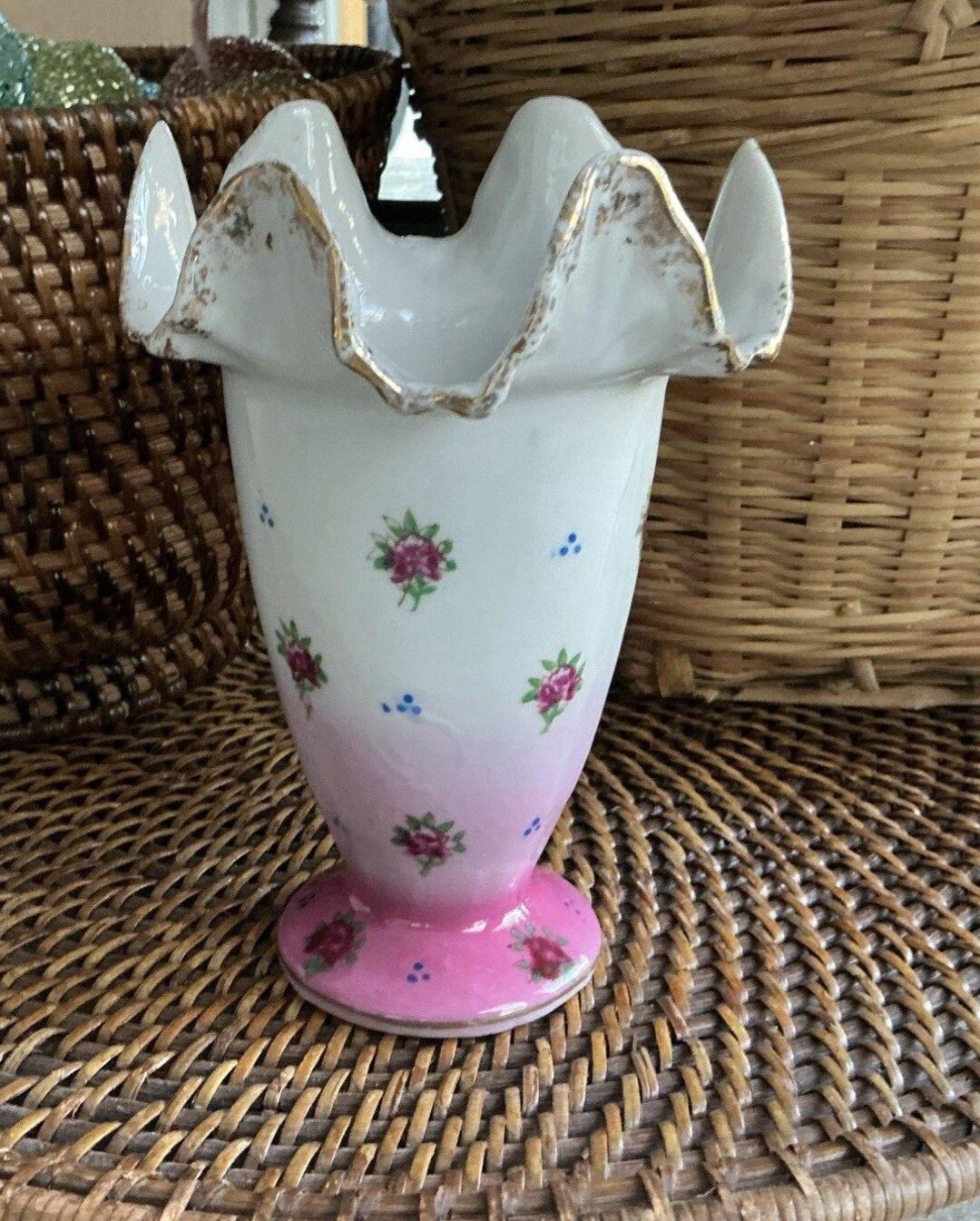 Vintage 3 Tone Fluted Ruffled Pink Rose Porcelain Glass Vase 6 - Etsy