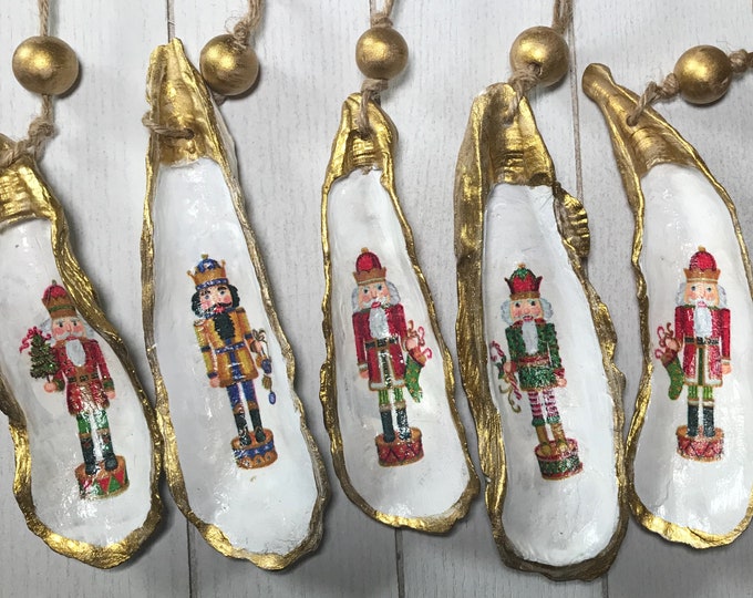 SET OF FIVE (5) Gorgeous Nutcracker Oyster Shell Christmas Decoupaged ...