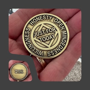 Personalized NA Medallion: Narcotics Anonymous Recovery Coin, Brass ...