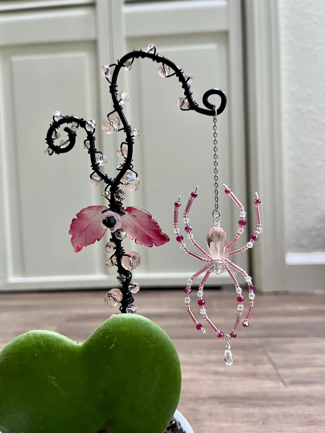Twisted Wire and Beaded Spider Plant Stake - Etsy