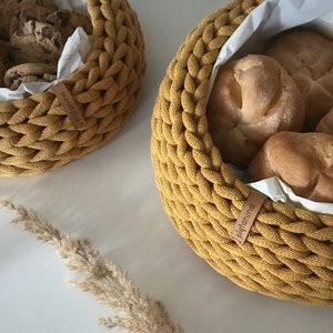 Bread Basket for Table Decoration, Woven Box for Fruit, Nuts and Small ...