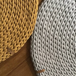 Chunky and Fluffy Crochet Round Rug, Handwoven Carpet With a Minimalist ...