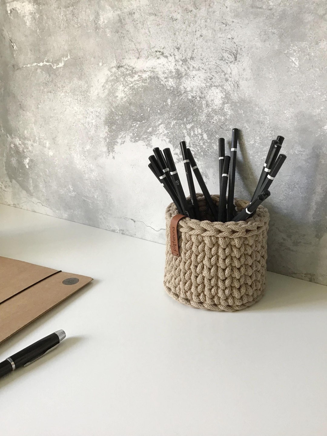 Pen Holder for Better Organization and Storage, Simple Minimalist ...