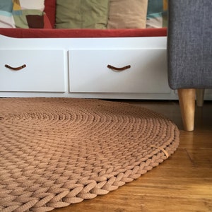 Chunky and Fluffy Crochet Round Rug, Handwoven Carpet With a Minimalist ...