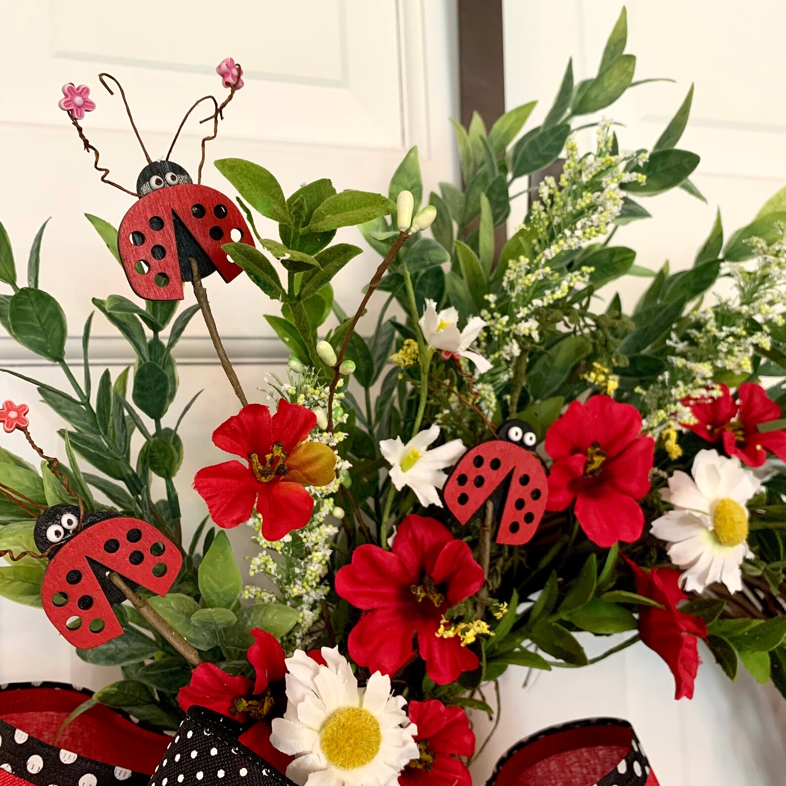 Everyday Ladybug Farmhouse Wreath Rustic Summer Porch Decor - Etsy