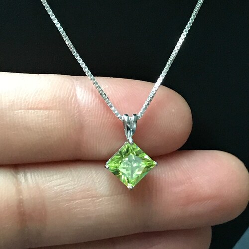 Personalized August Birthstone Necklace Peridot Silver - Etsy