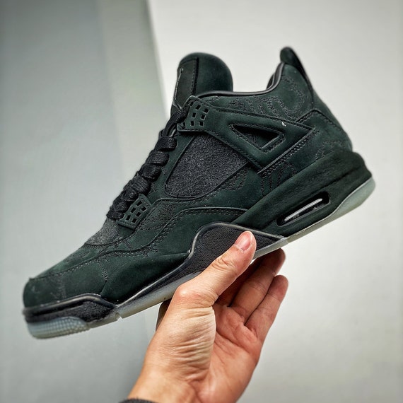 AJ4 Black Kaws - Gem