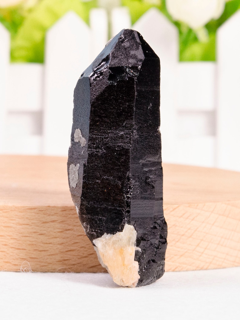 65 G Raw Black Crystal Point Black Quartz Natural Crystal/ - Etsy