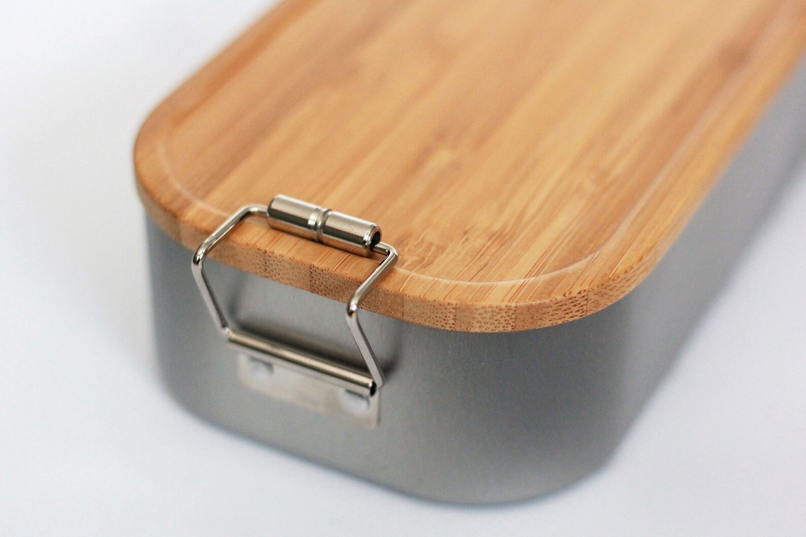 Bread tin with partition with horse and name on bamboo lid | Etsy